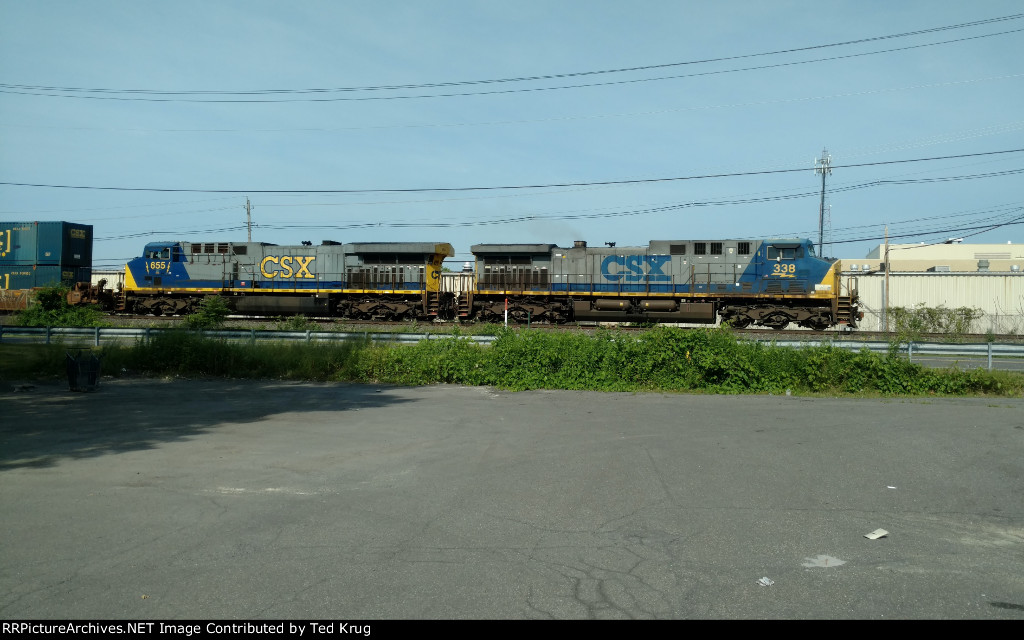 CSX 338 & 655